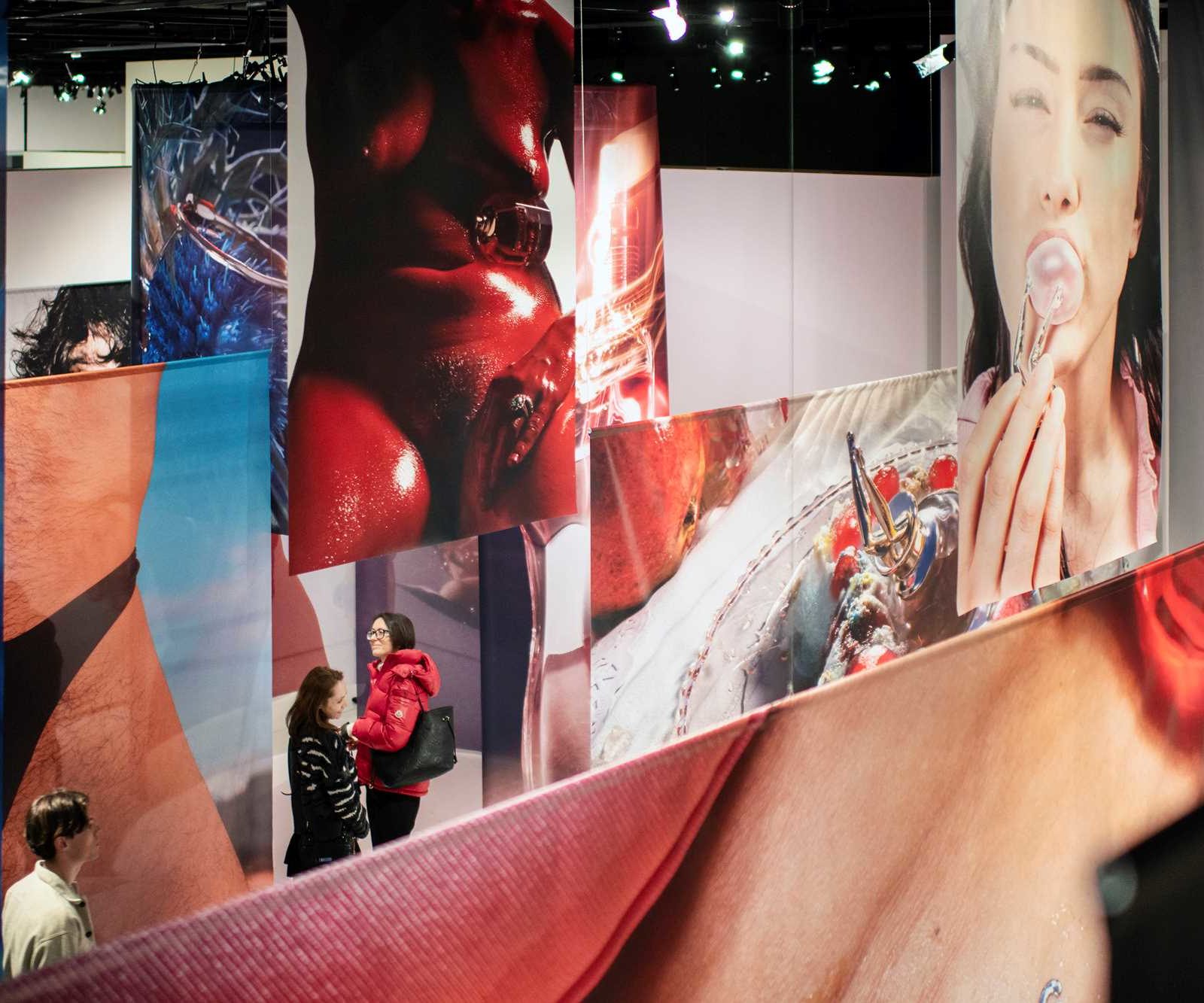 Under Your Smell - Photo Elysée